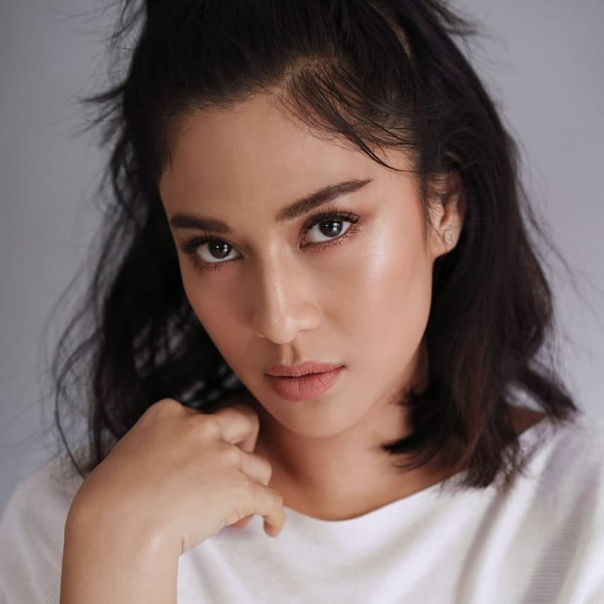 4 Tips Makeup Natural Sesuai Warna Kulit Perempuan Indonesia - Womantalk