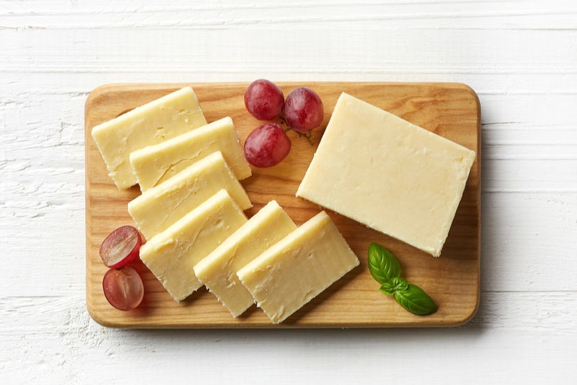 Ini Bedanya Keju Cheddar Natural Dan Olahan - Womantalk